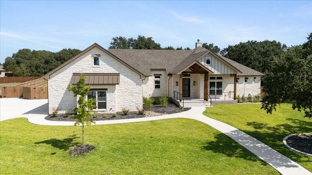 8439 Spring Creek Loop, Salado, TX 76571 - HAR.com